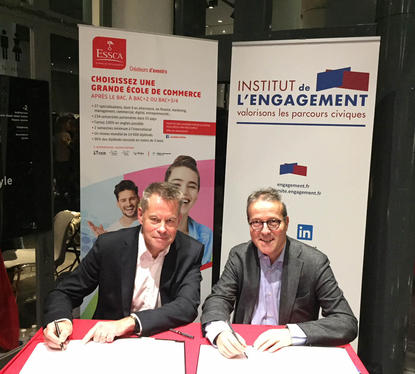 L’ESSCA et l’Institut de l’Engagement signent une convention de ...
